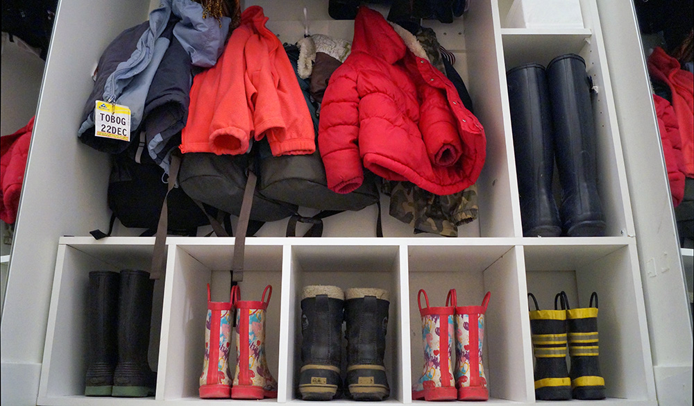 The Cloakroom Comes Home | 5 Kids 1 Condo